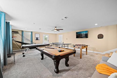 Nr Dt, Med Center, Midtown Sleeps 16 Game Room - Houston, TX