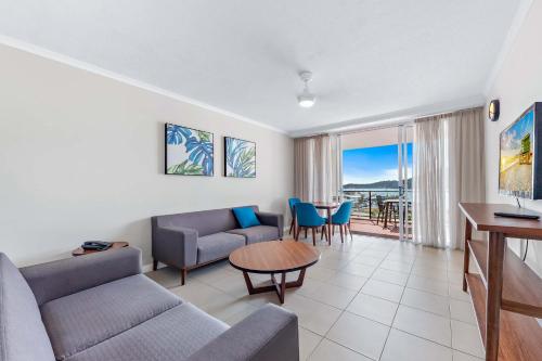 Sea Views King Suite With Spa 1511 - Airlie Beach