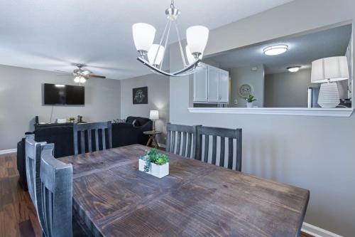 Crossroads Cottage L Grill & High Speed Internet - Chattanooga