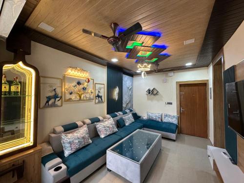 Shri Govindam Home Stay - Mathura