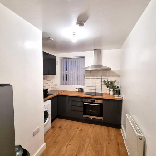 Cozy 2 Bedroom Apartment - Chatham
