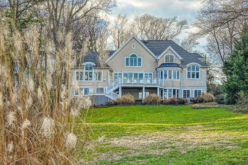 Beautiful Waterfront Home On The Chesapeake Bay With Private Dock & Beach Access - Annapolis, MD