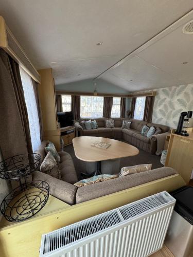 Coastal Retreat With Monkey-themed Kids Rooms Caravan - Isle of Wight