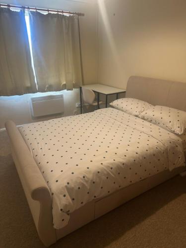 Edney Court - Reading