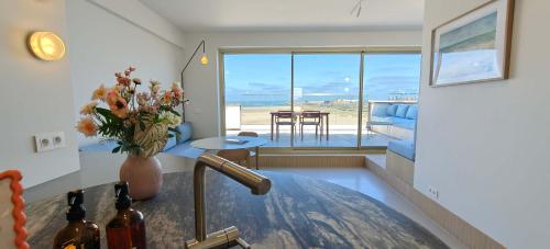 Studio Soetkin - Beach Balcony And Seaviews - Bruges