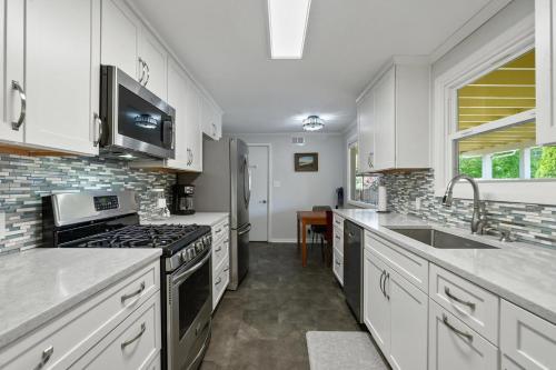 Mellow Yellow - 7 Minutes To Uo & 4 Minutes To Downtown Home - Eugene, OR