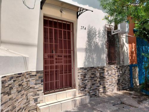 La Casa Del Abuelo Tata - Santa Ana