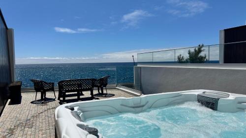 South Shore 1 - Jacuzzi - Host & Chill - Açores