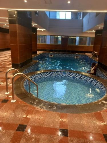 Shared Rooms For Men سكن شباب مشترك في المجاز 2 - Sharjah