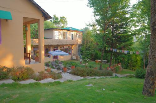 Misty Mountain Retreat - Mandi
