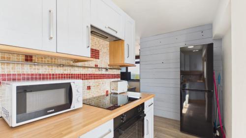 Driftwood Den - 1 Bedroom Apartment - Saundersfoot - Saundersfoot