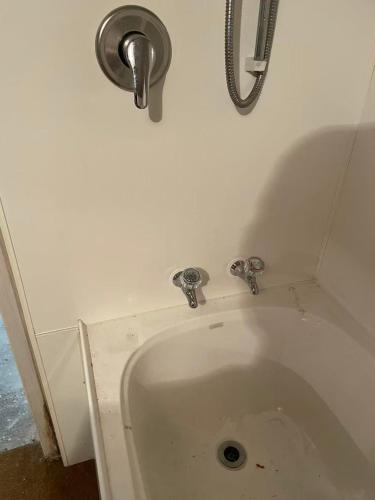 3 Double Beds And 2 Sofa Beds Studio - Palmerston North