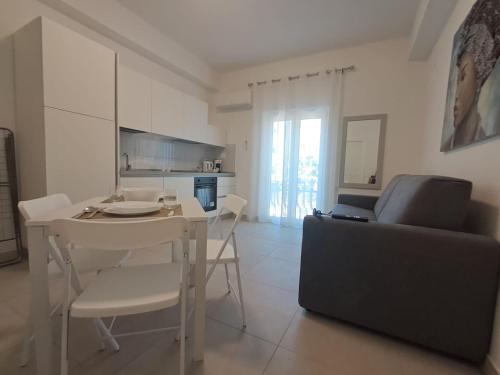 Seaway Accommodation " Private Parking " - Tropea