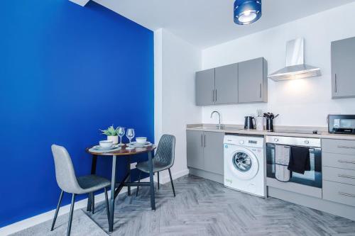 Bay Apartment, Free Parking, Close To Beach - Morecambe