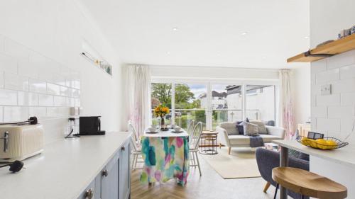 Footsteps - 2 Bedroom Apartment - Saundersfoot - Saundersfoot
