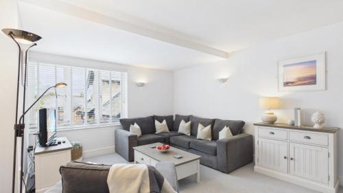 Minarvon - 2 Bedroom Apartment - Saundersfoot - Saundersfoot