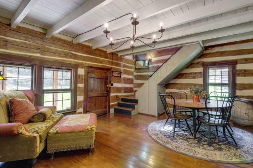 Trout Stream Access! Rural Buchanan Cabin - Bedford, VA