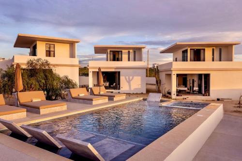 Chic And Modern Villa With Epic Daybeds - Todos Santos