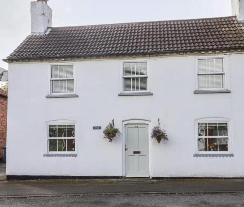Tivoli-a Cosy, Well Equipped, Pet Friendly Cottage - Sherwood Forest
