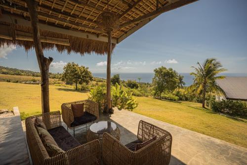 Glamping At Kalumo Lodge - Tent 2 - Oslob