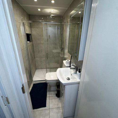 Modern Studio Flat In Maidstone Newly Build - Maidstone