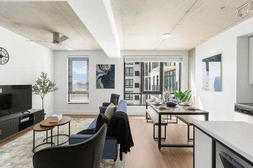 Modern 3br Condo Five Points South Gem S1 - Birmingham, AL