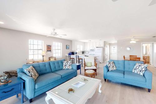 Little Grand Hotel - Dauphin Island, AL
