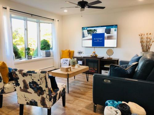 Catskills Cottage With Lake View Book Now - Resorts World Catskills
