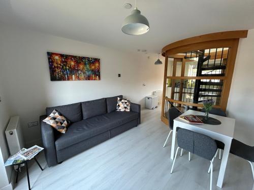 2-bedroom Modern Home In Historic Lincoln - Lincoln