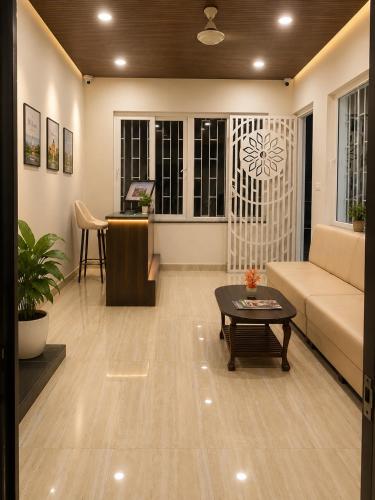 Shri Veda Grand Inn - Varanasi
