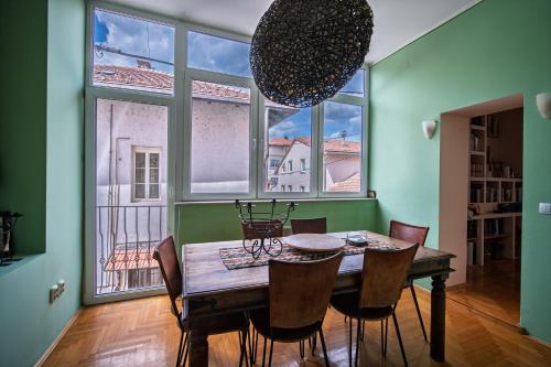 City Hall Prestige 2bdr Apartment - Sarajevo