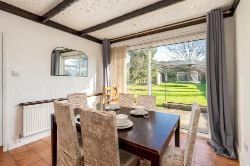 Spacious 3-bedroom Home In Watford - Pass The Keys - Watford