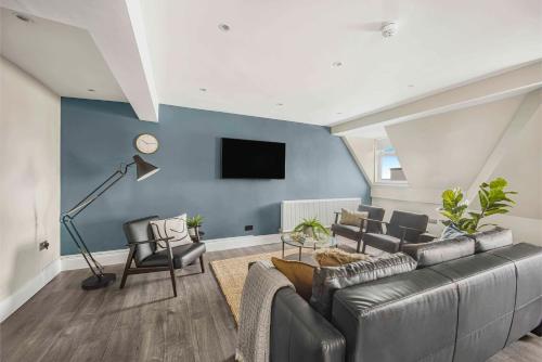 Luxe Ami Tran Spacious Penthouse - Blackpool