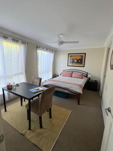 Private Room With Ensuite And Parking Close To Wollongong Cbd - Wollongong