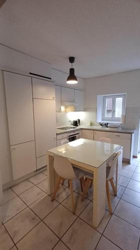 Appartement 2 Grandes Chambres Avec Balcon - Lausanne