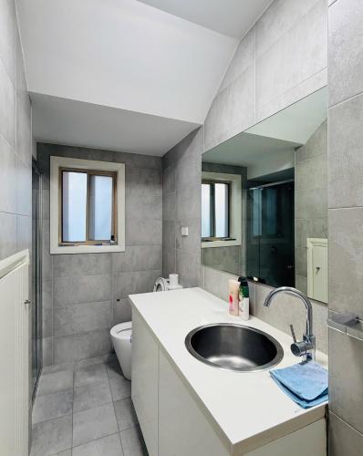 Revesby Twins Room With 2 Comfortable Single Beds - Sutherland