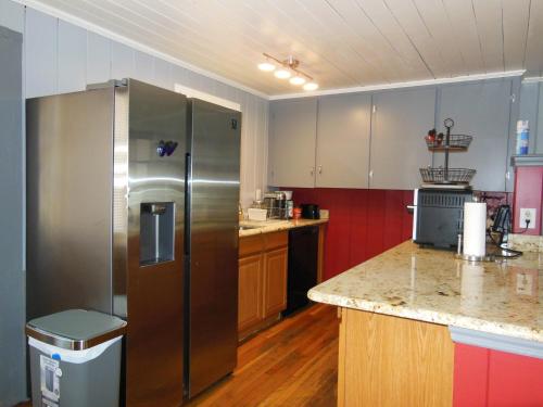 Indian Beach Cottage - Sarasota, FL
