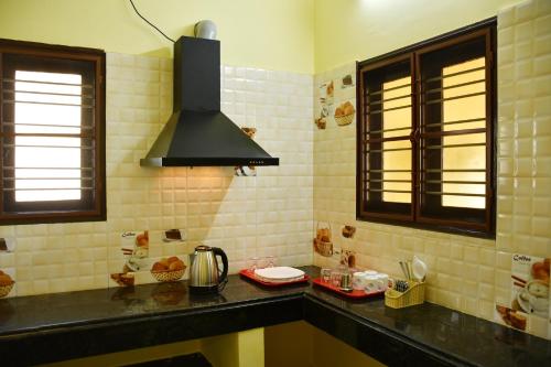 Srinivasam Service Apartment - Madurai