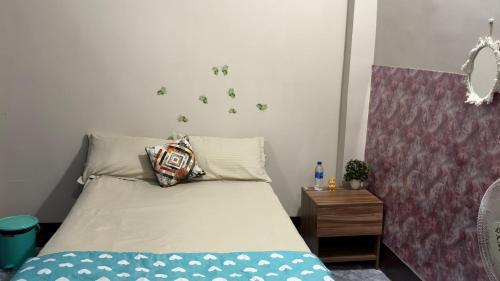 The Glory Apartment Room 2 - Imphal