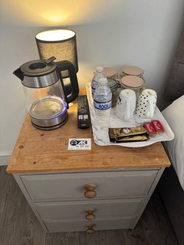 The Dublin Packet Double Room Number 8 - ホーリーヘッド