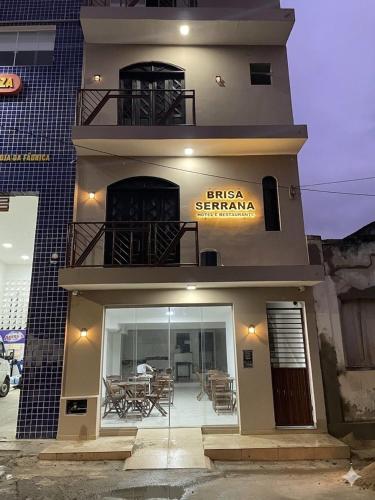 Hotel Brisa Serrana No Centro De Serrinha - Bahia (estado)
