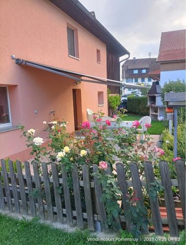Bnb Les Oiseaux, Chez Lidia, 26m2 A 44m2, 2eme Etage - Canton de Jura