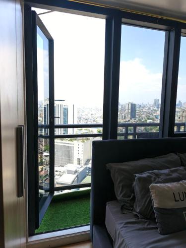 Chosen Staycation - Manila