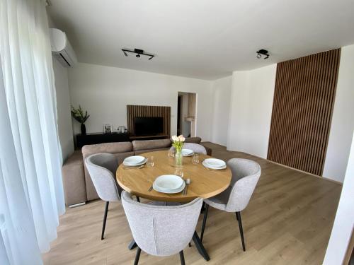 Green Nest Apartment - Sárvár