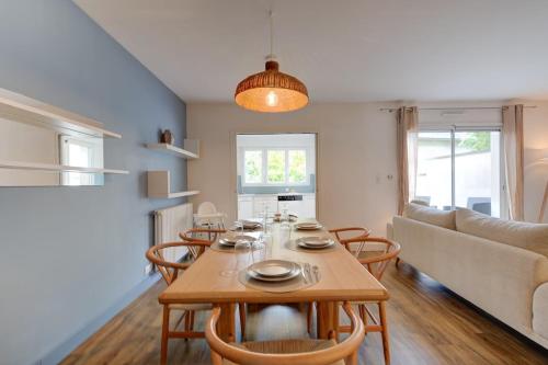 Petit Louis- Maison De Charme Avec Jardin, Garage - Tours