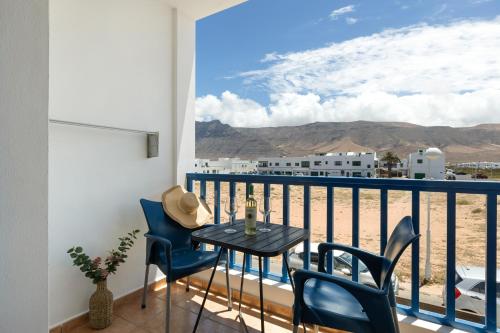 Famara Cactus By Escape Home - Lanzarote