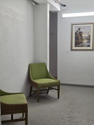 Affordable Stays At Quisqueya Room 5 3rd Floor - San Juan, Puerto Rico