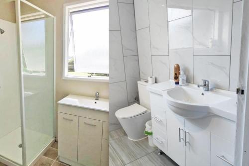 A Small 1 Bedroom And 1 Lounge Studio B, No Kitchen - Rotorua