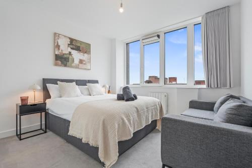 Modern Heathrow Apartment Sleeps 6 - Hounslow