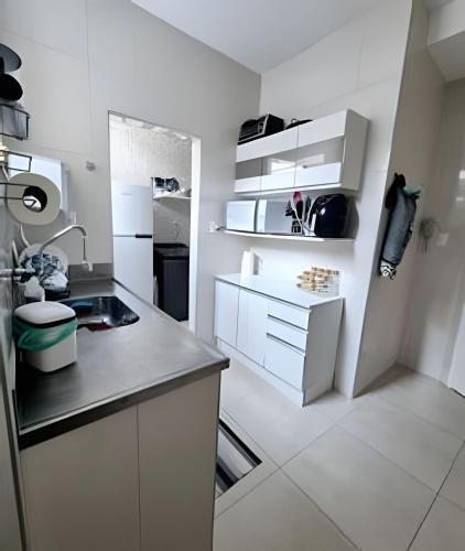 Apartamento A 100m Da Praia De Copacabana - Ipanema